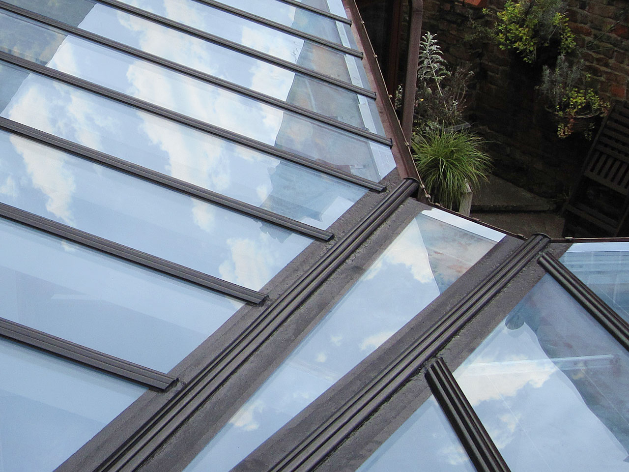 Screw-Down Cappings | Truly Conservatory Repairs